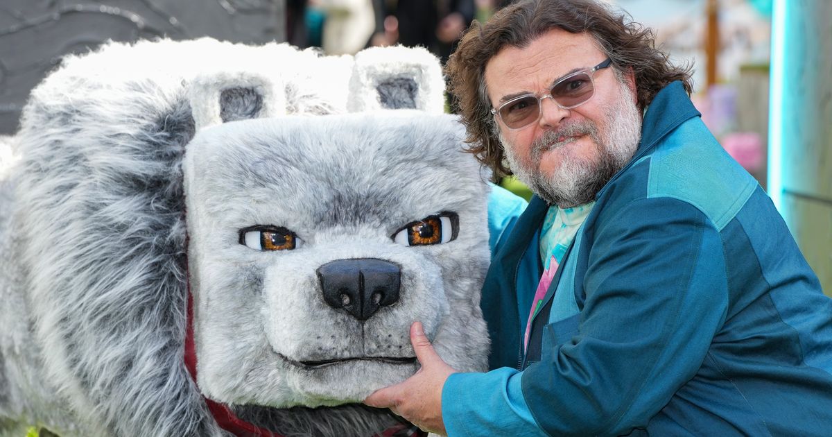 Jack Black, Jason Momoa enter the Minecraft universe as the video game ...