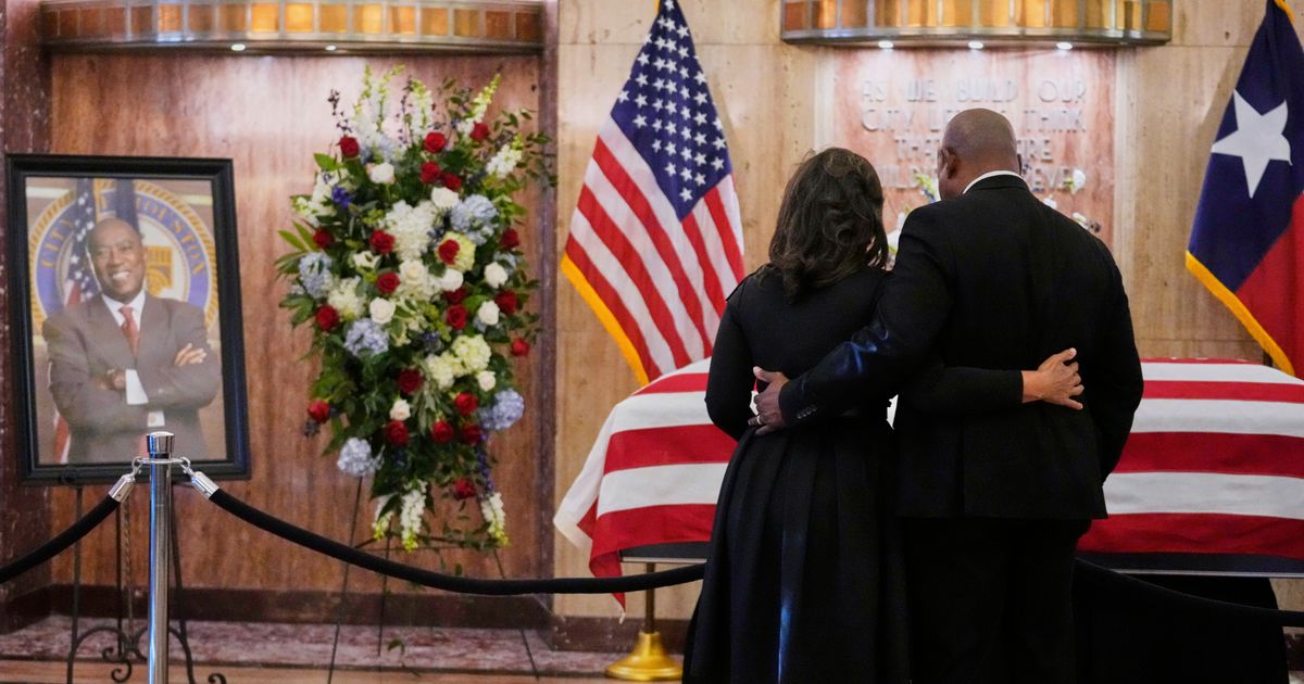 The late US Rep. Sylvester Turner is honored by mourners as he lies in ...