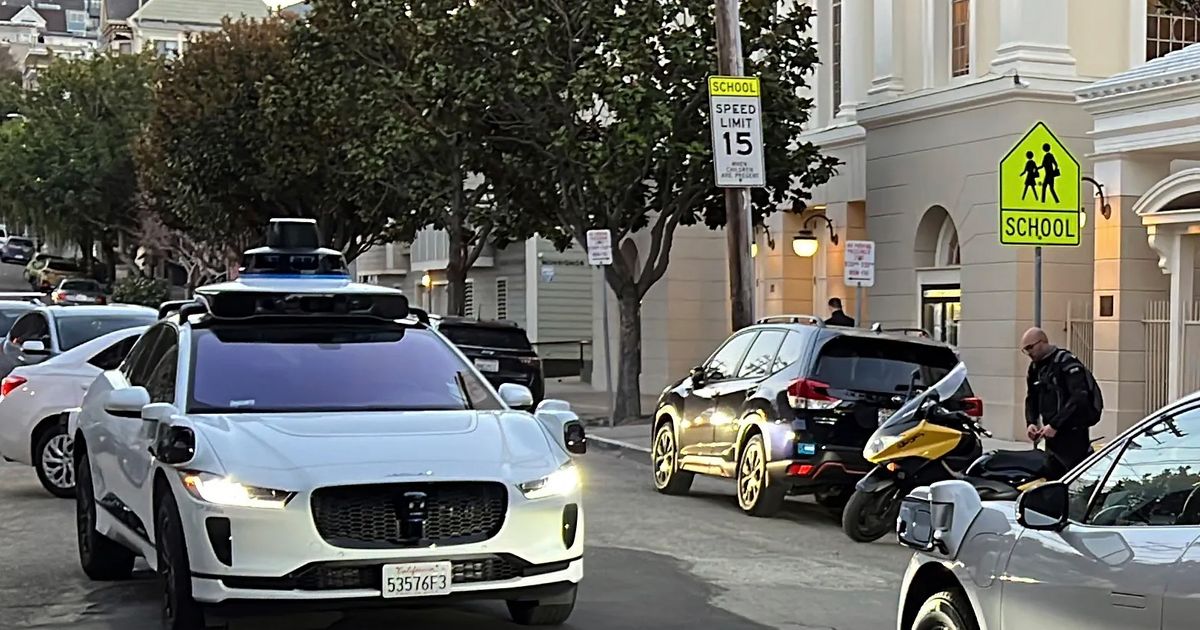 Uber teams up with Waymo to start selling driverless rides in Austin, Texas | The Seattle Times