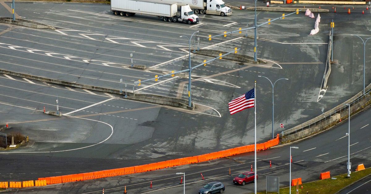 The MAGA ‘wall effect,’ only now on WA’s northern border | The Seattle ...