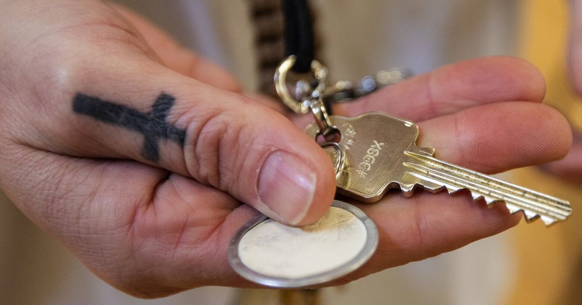 Under pressure from city, Everett homeless center finds new spot | The ...