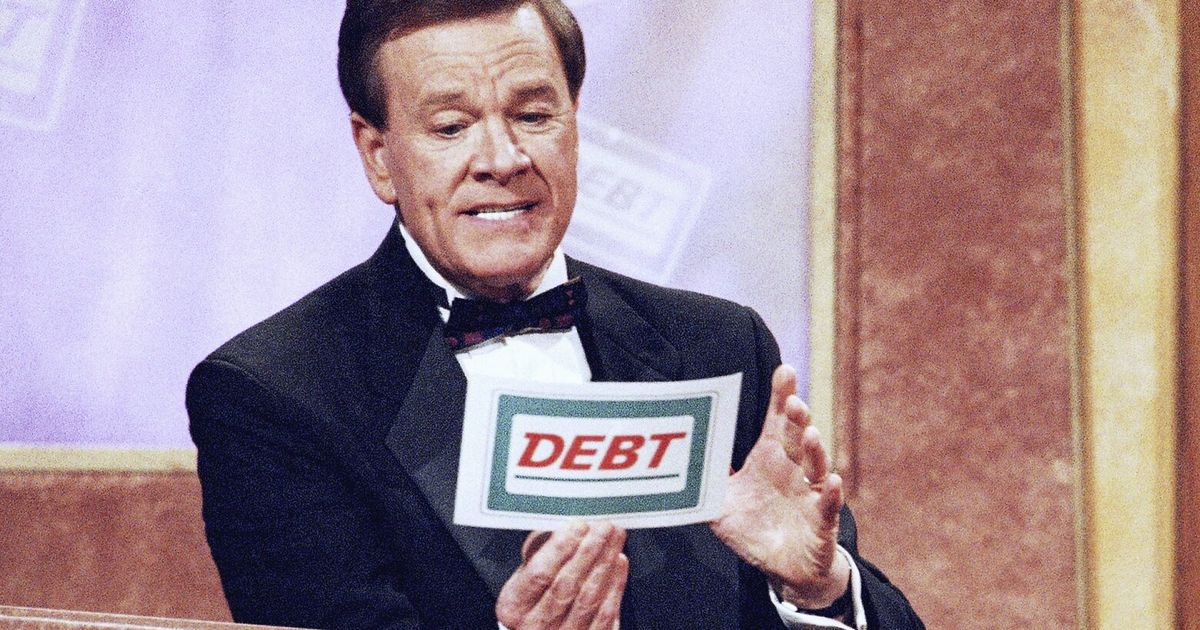 Wink Martindale, the genial game show host and an early TV interviewer ...