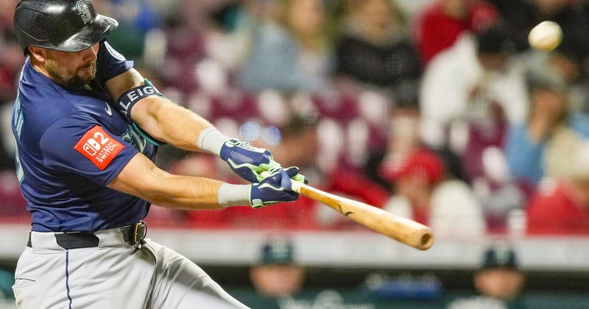 Cal Raleigh reaches milestone in Mariners’ victory over Reds | The ...
