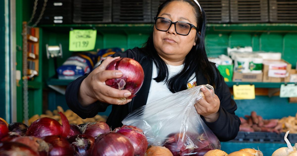 Some not-so-hidden truths about Seattle grocery stores | The Seattle Times
