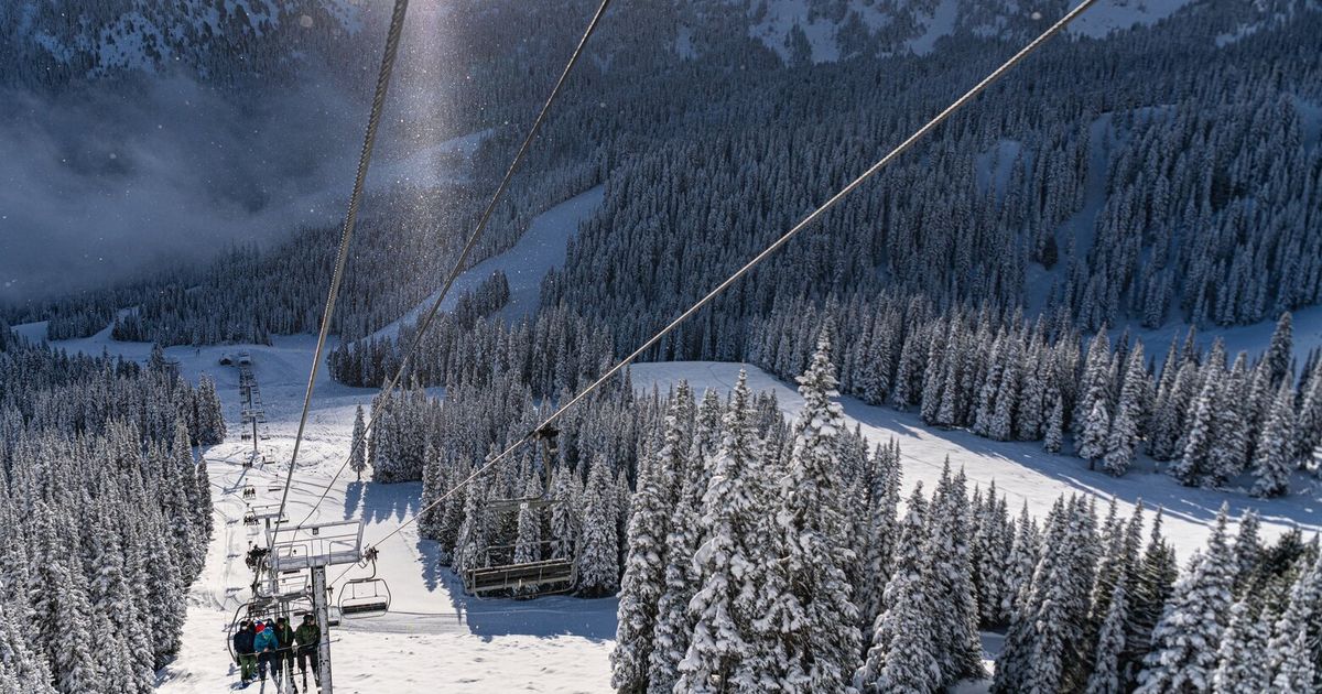 Crystal Mountain Resort’s Rainier Express Chairlift is getting updated ...