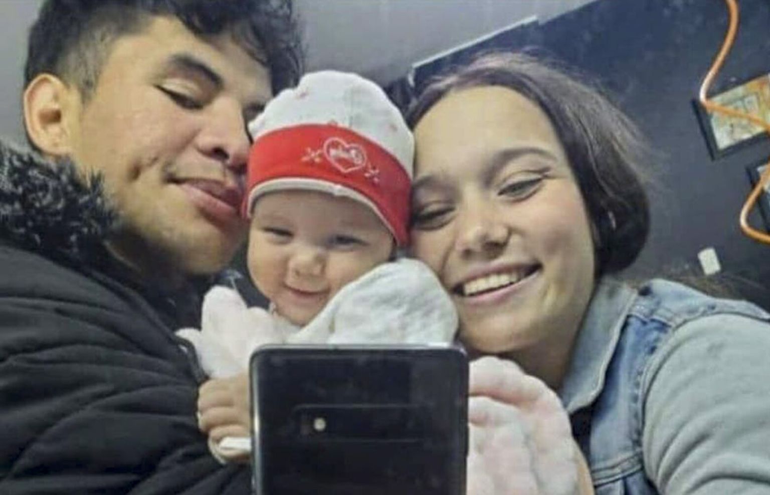 2-year-old girl reunites with her mother in Venezuela after US ...