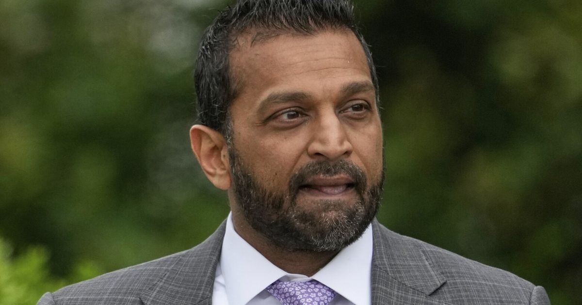 FBI reassigns agents photographed kneeling during 2020 racial justice ...