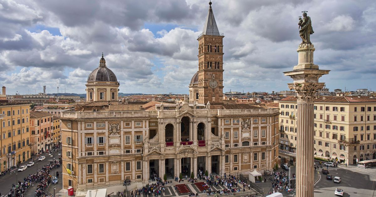 Pope’s burial place reflects his ‘humble, essential’ life, Rome’s poor ...