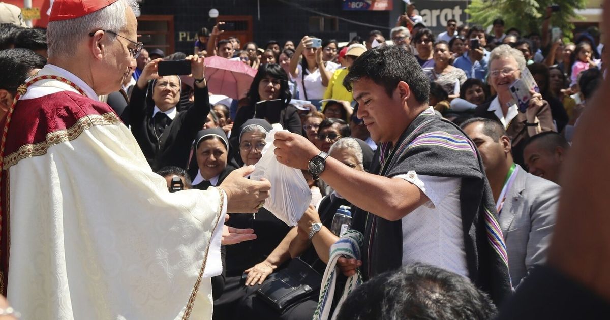Rejoicing Peruvians see Pope Leo XIV as one of their own after his many ...