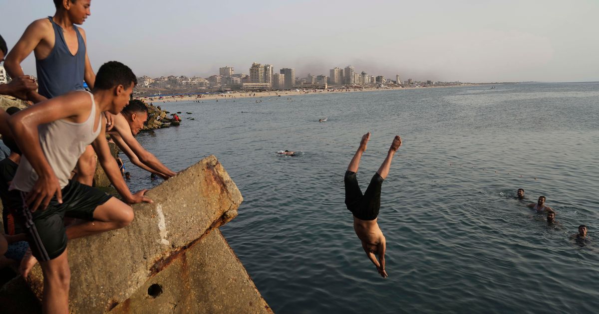 The top photos of the day by AP’s photojournalists | The Seattle Times