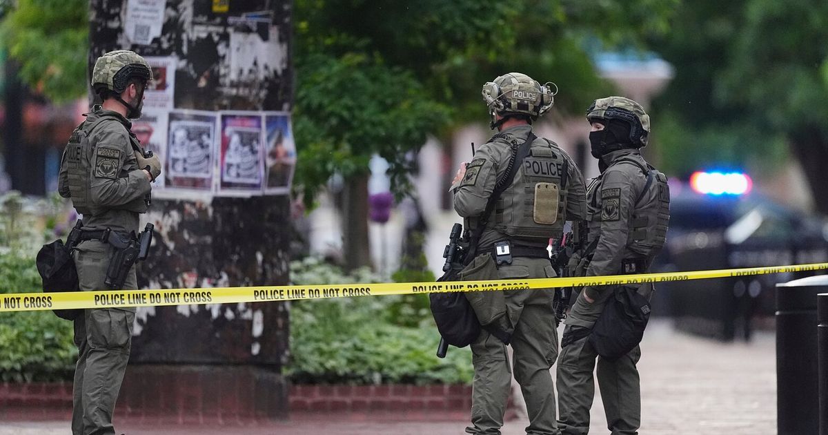 FBI says 8 injured in Colorado attack by man with makeshift ...