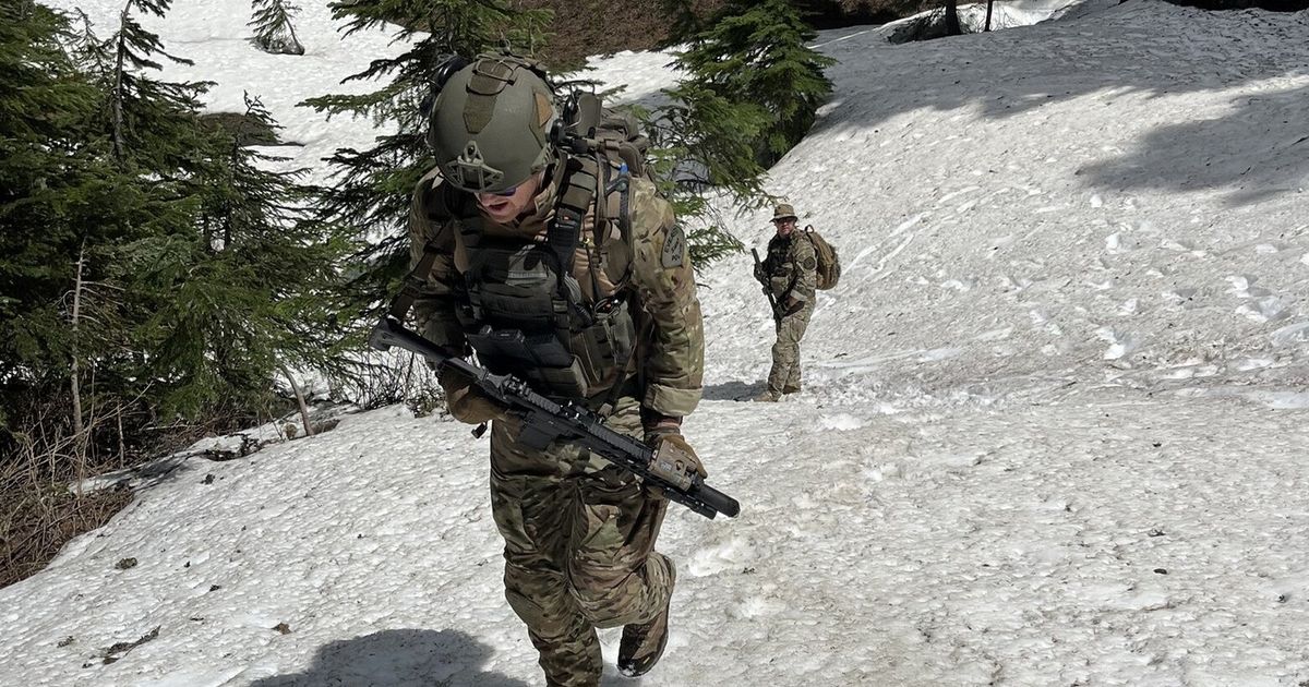 Travis Decker search shifts south of Leavenworth, toward Ingalls Creek ...