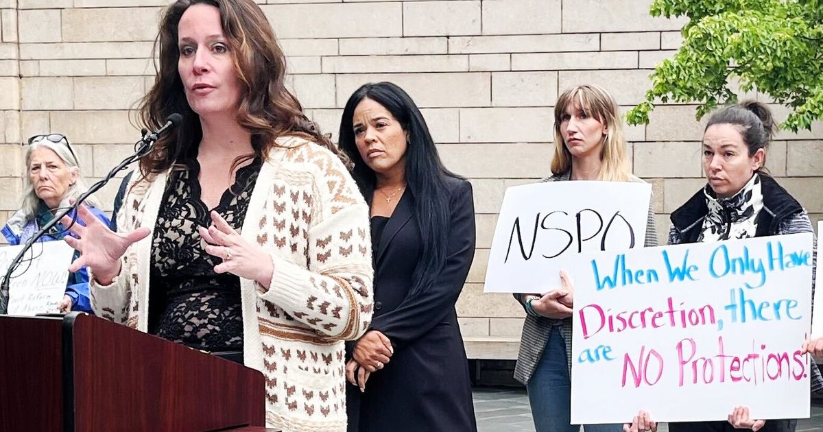 Travis Decker search: WA lawmakers, advocates demand family court ...