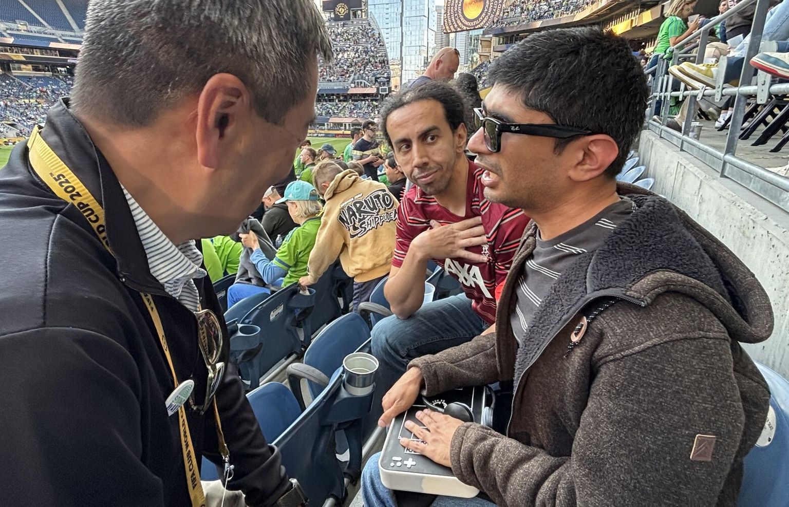 Some blind fans to experience Super Bowl with tactile device that ...