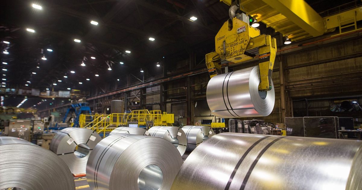 Trump signs order raising steel, aluminum tariffs to 50% | The Seattle ...