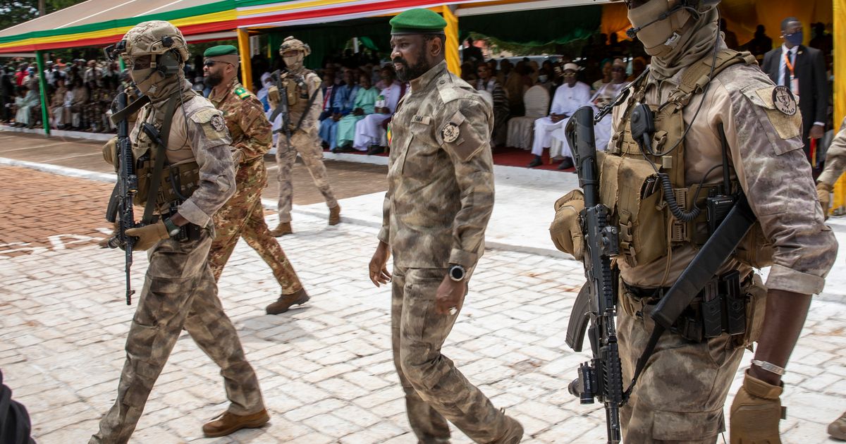 Extremists kill dozens of soldiers at a Mali military base, sources say ...