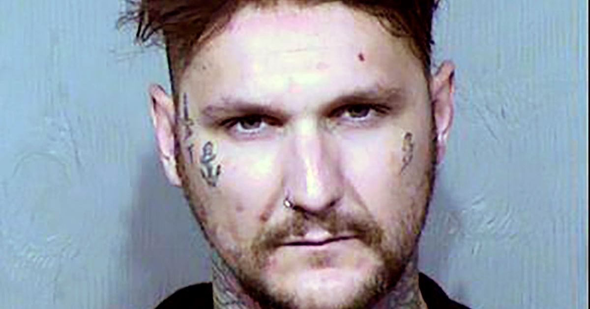Man gets life in prison for triple killings at Phoenix apartment that ...