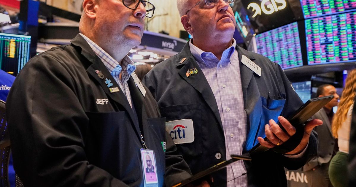 US stocks slip as Wall Street makes its final moves ahead of Friday’s ...