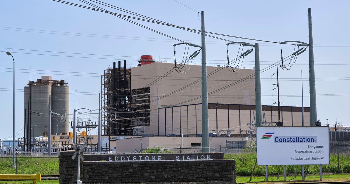 To prevent blackouts, Trump administration keeps another aging power ...