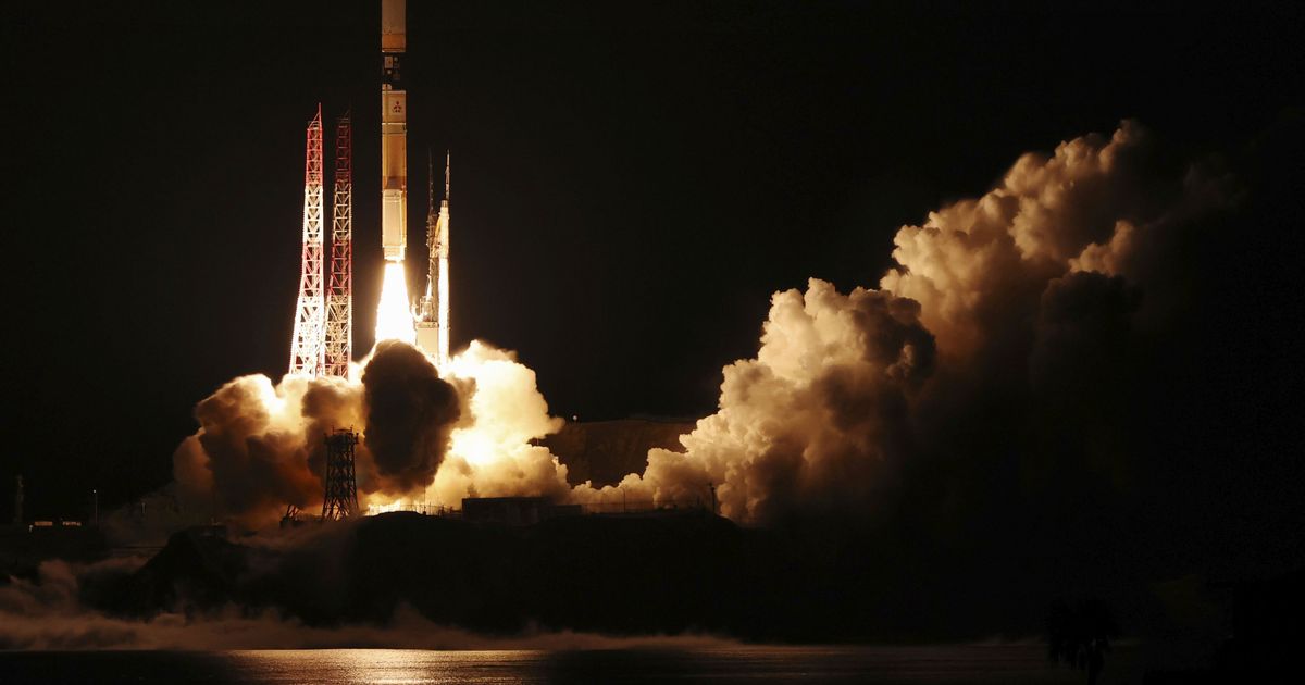Japan launches a climate change monitoring satellite on mainstay H2A ...