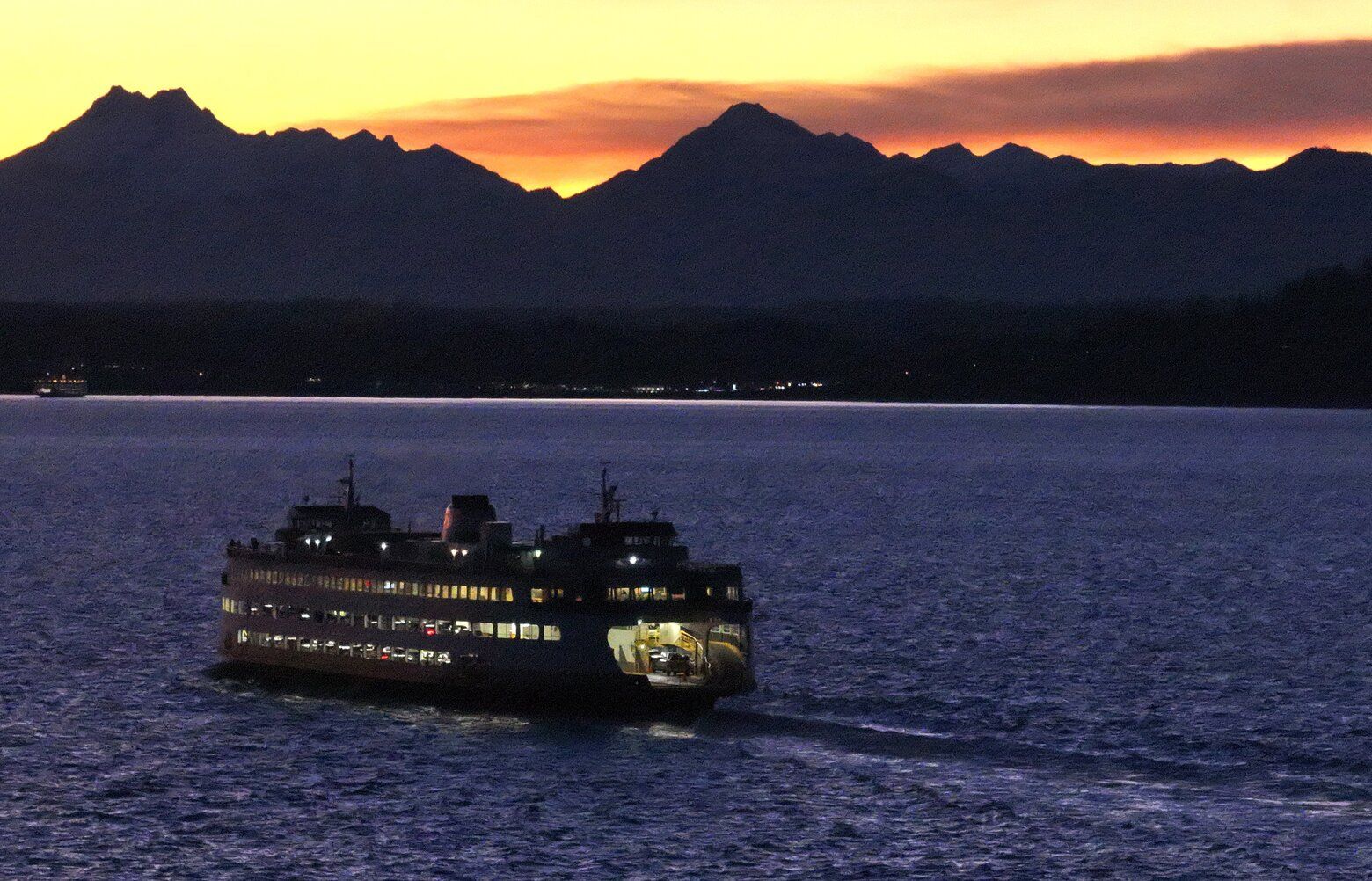 400,000 ferry passengers expected July 4 weekend with added boat | The ...