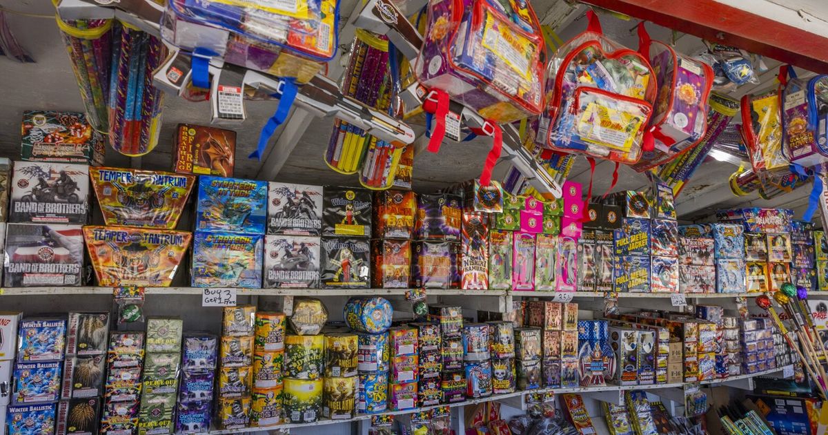 Dozens treated for fireworks injuries in Seattle; at least 1 loses hand ...
