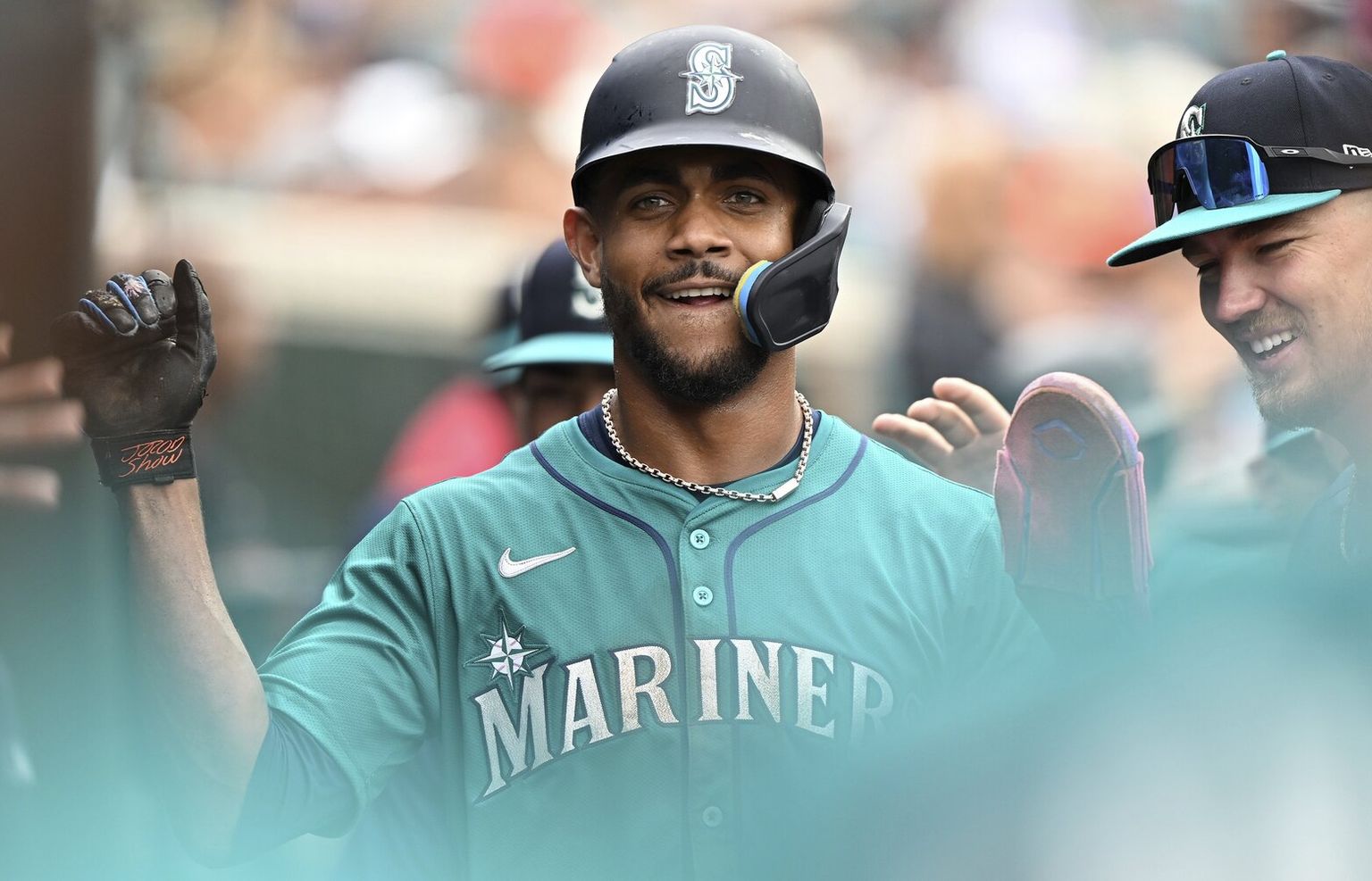 Can Cal Raleigh keep up historic season as Mariners enter second half? | The Seattle Times