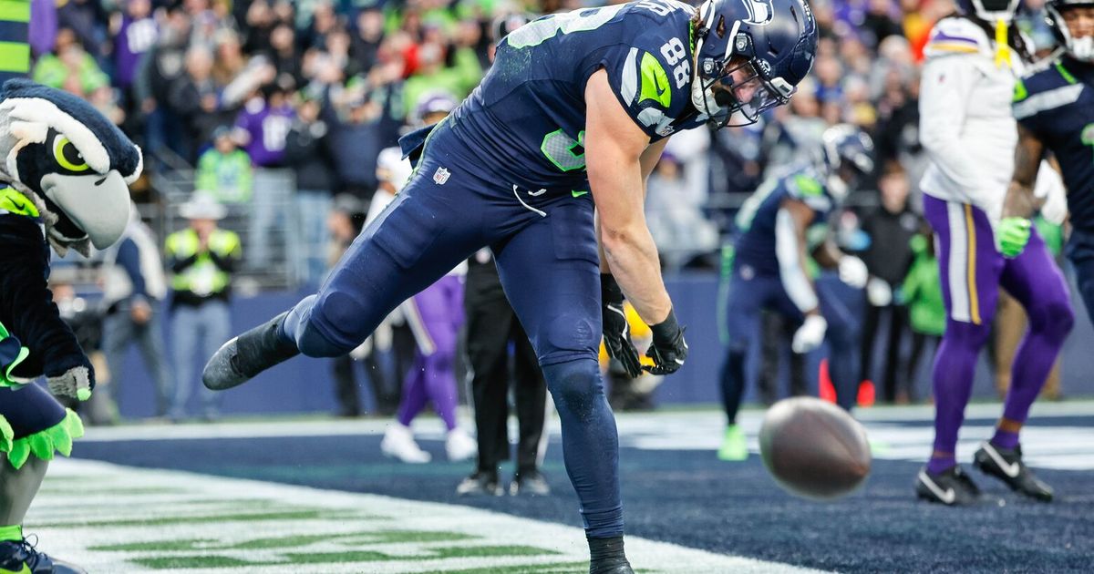 Seahawks’ AJ Barner slides into starting role after Noah Fant’s release | The Seattle Times