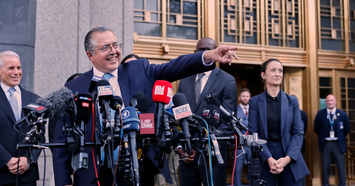 Courthouse photos during the Sean ‘Diddy’ Combs trial | The Seattle Times