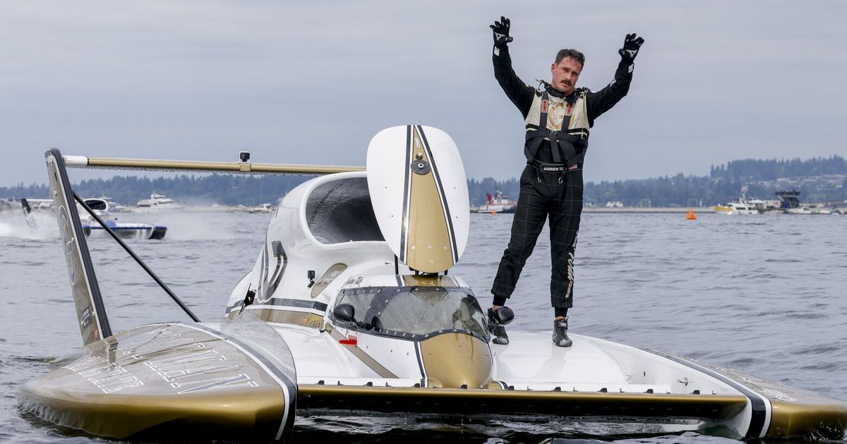 Andrew Tate wins Seafair after penalty-filled final | The Seattle Times