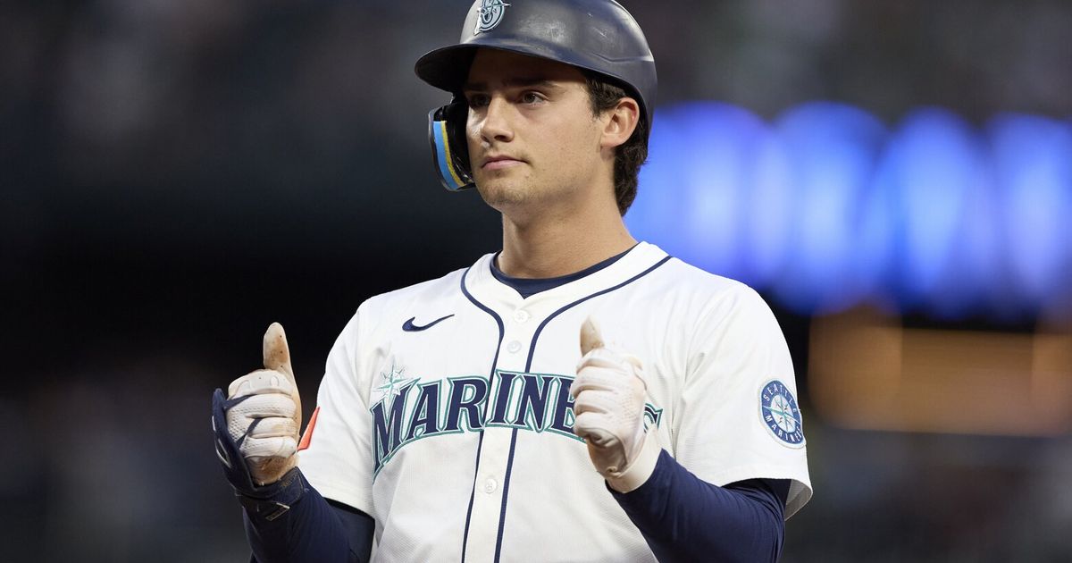 Rookie Cole Young is settling in with Mariners, and it’s starting to ...
