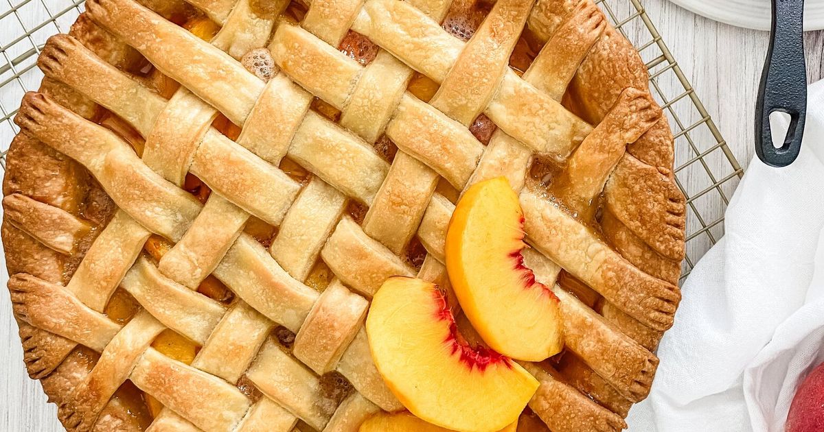 This peach pie is worth braving the heat of your oven this summer | The ...