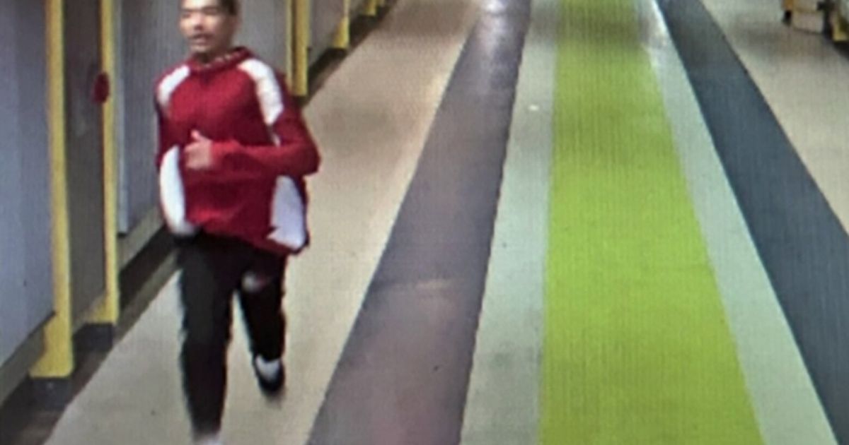Authorities arrest man who escaped custody at Sea-Tac Airport | The ...