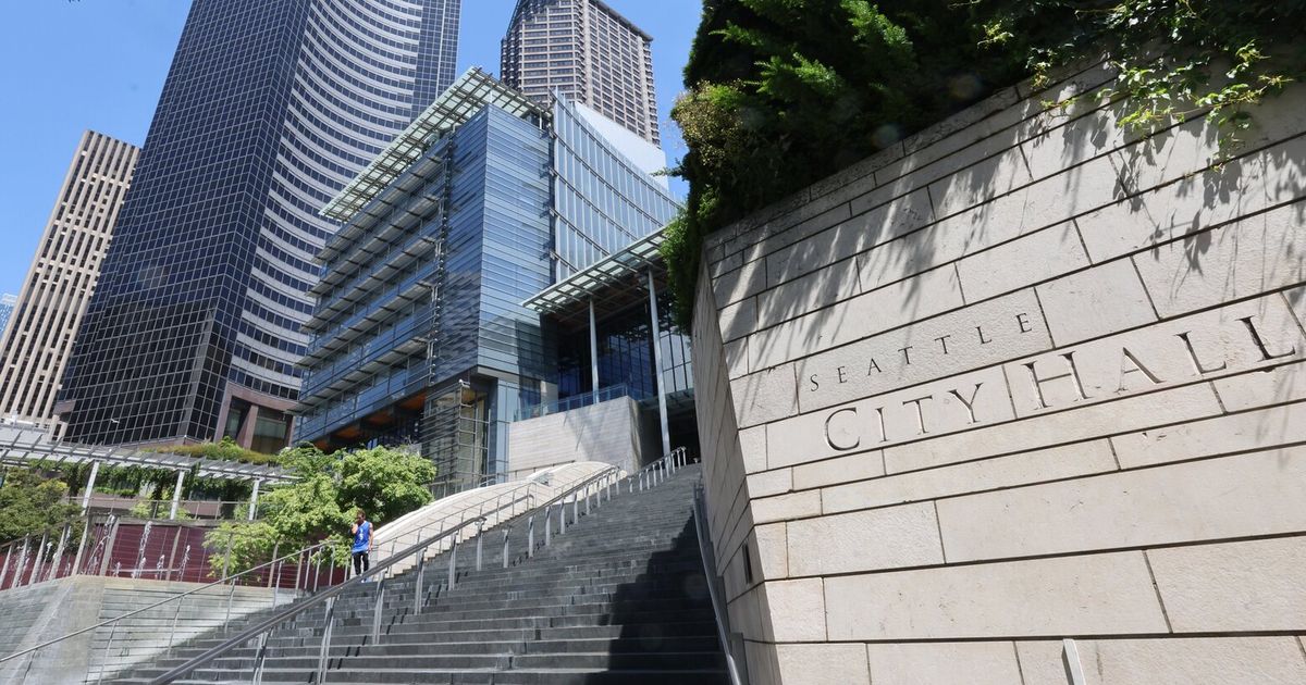 Seattle mayor’s chief of staff resigns | The Seattle Times
