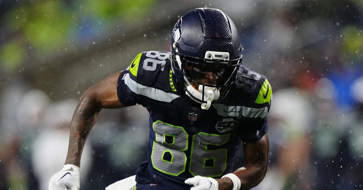 Seahawks announce 17-player practice squad | The Seattle Times