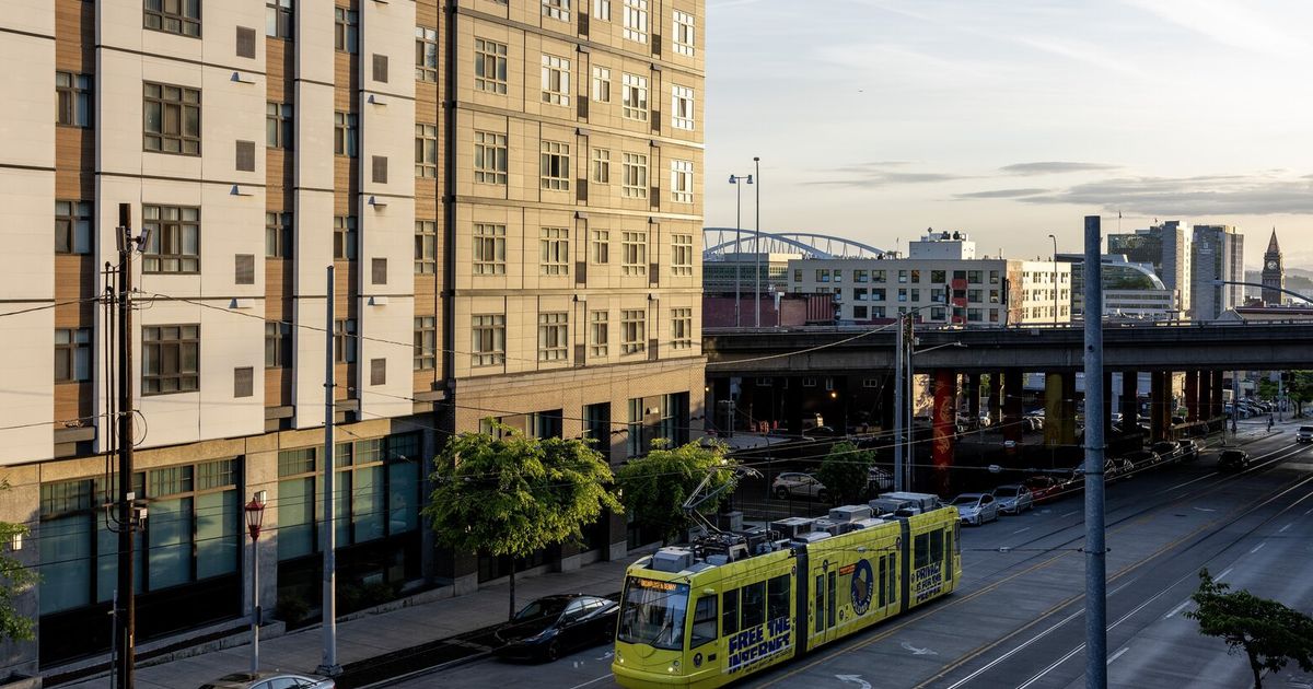 Why thousands of Seattle’s affordable-housing apartments became vacant ...