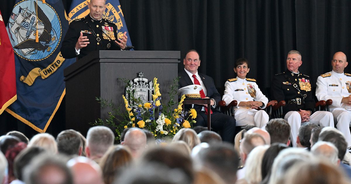 US Naval Academy gets first Marine superintendent | The Seattle Times