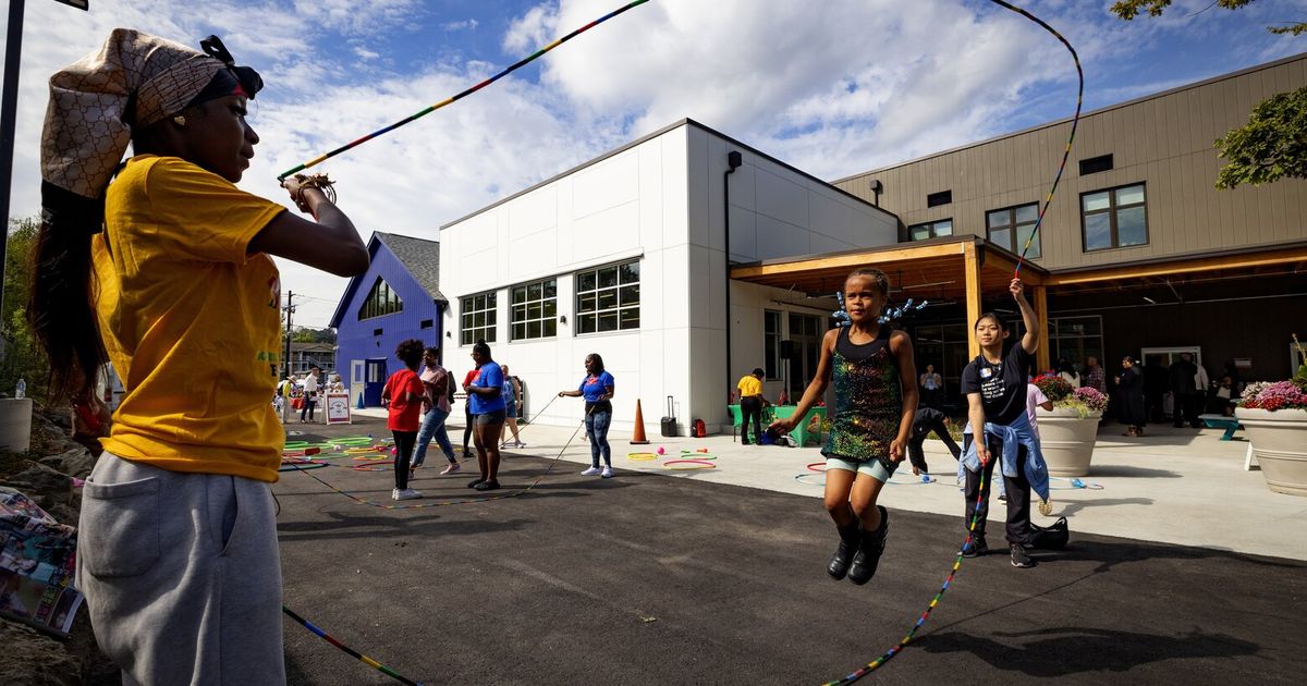 Rainier Valley Food Bank welcomes public into new $17M resource hub ...