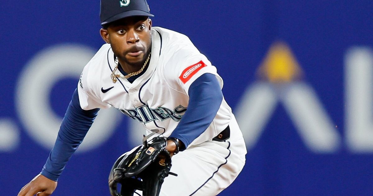 Mariners second baseman Ryan Bliss done for season | Notebook | The ...