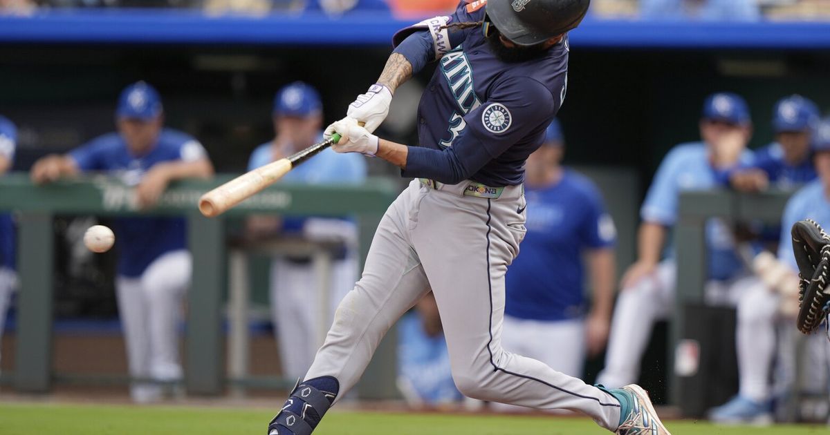 How Mariners’ rare challenge of shift violation led to key run in win ...