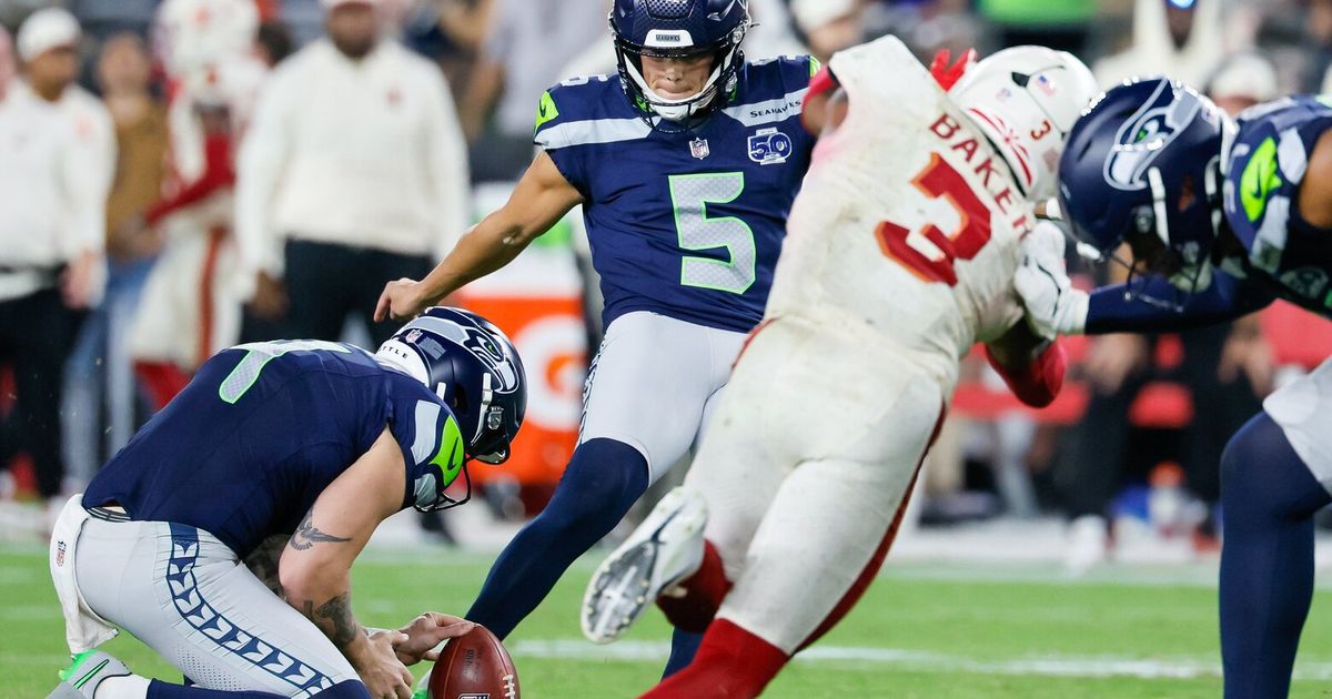 Seahawks cough up lead but kick field goal at end to beat Cardinals ...