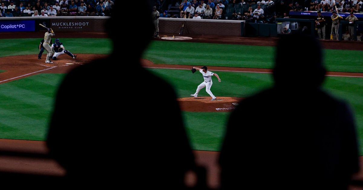 Here’s how you can score Mariners playoff tickets | The Seattle Times