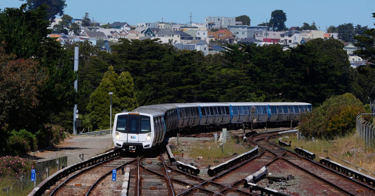 San Francisco Bay Area commuter trains shut down for 7 hours because of ...