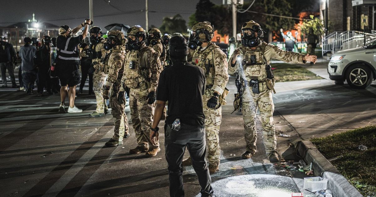 Trump’s Chicago ICE crackdown intensifies with drones, helicopters and ...