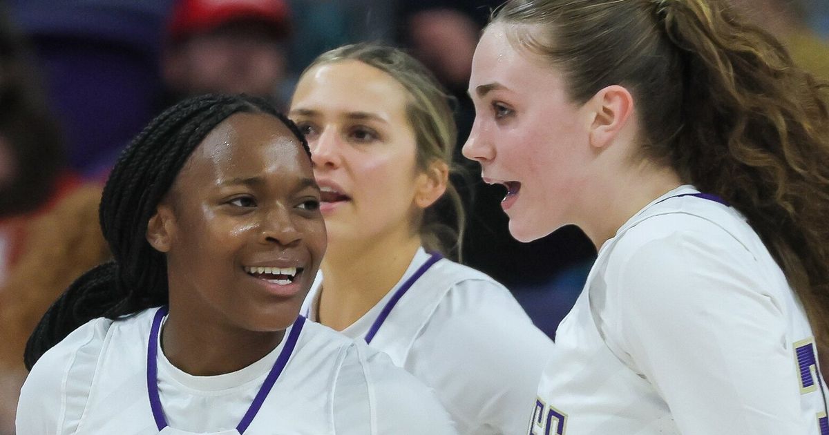 UW’s Sayvia Sellers, Elle Ladine named to All-Big Ten preseason teams ...