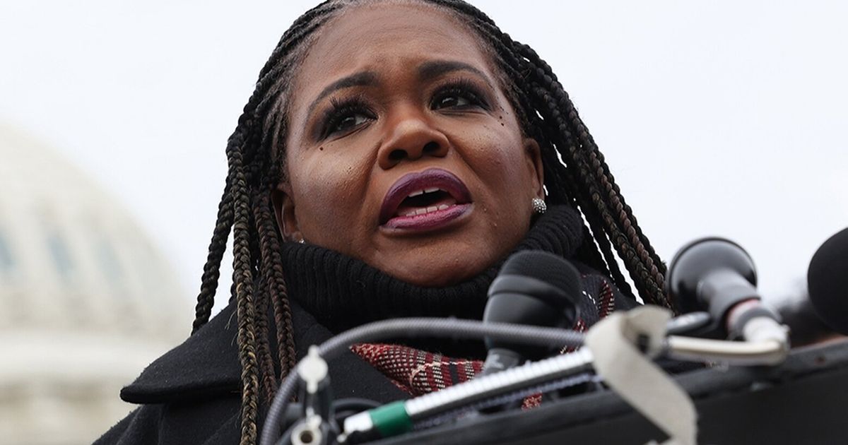 Former ‘Squad’ member Cori Bush launches comeback bid in Missouri | The ...