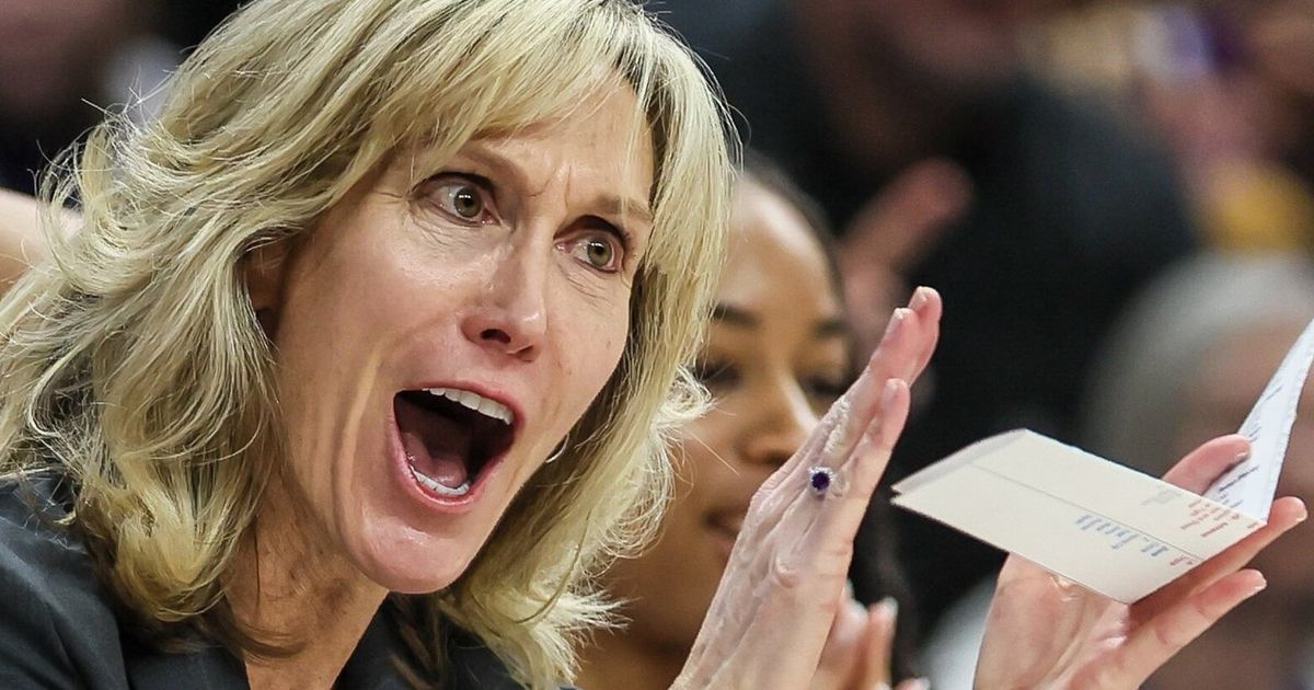 Why Washington women’s coach Tina Langley looked back to move forward ...