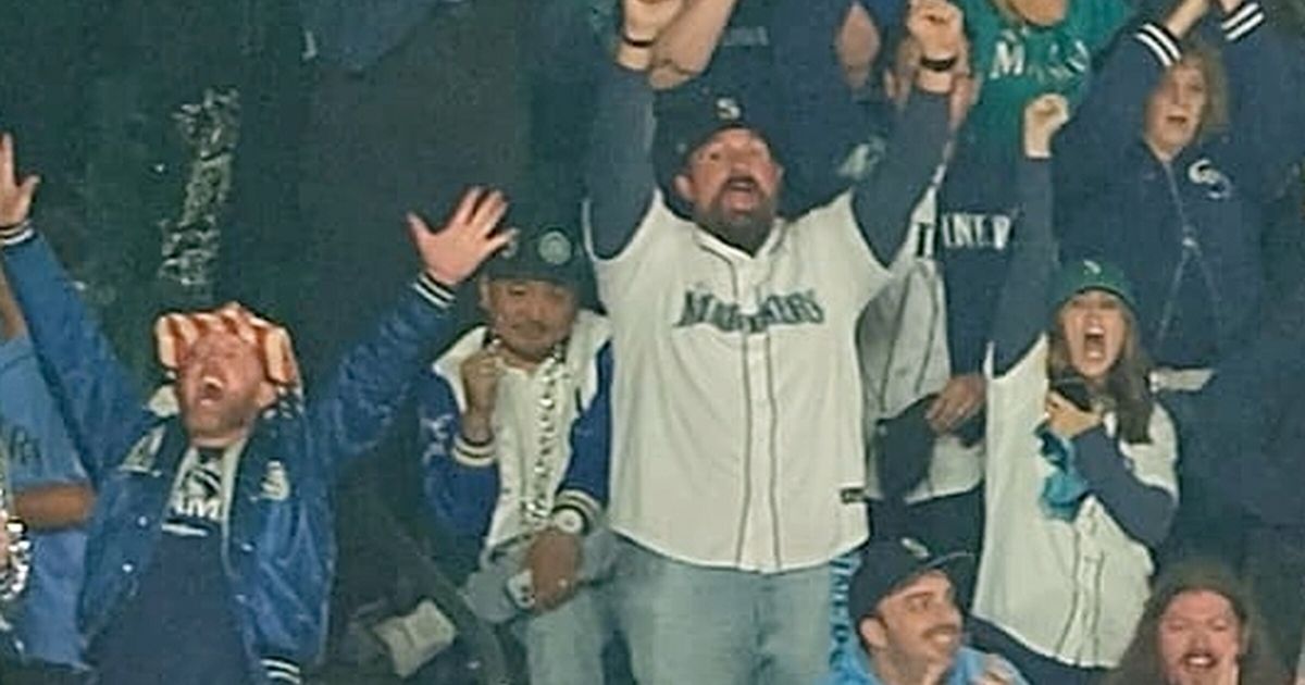 At Mariners games, cameras capture every fan’s reaction | The Seattle Times