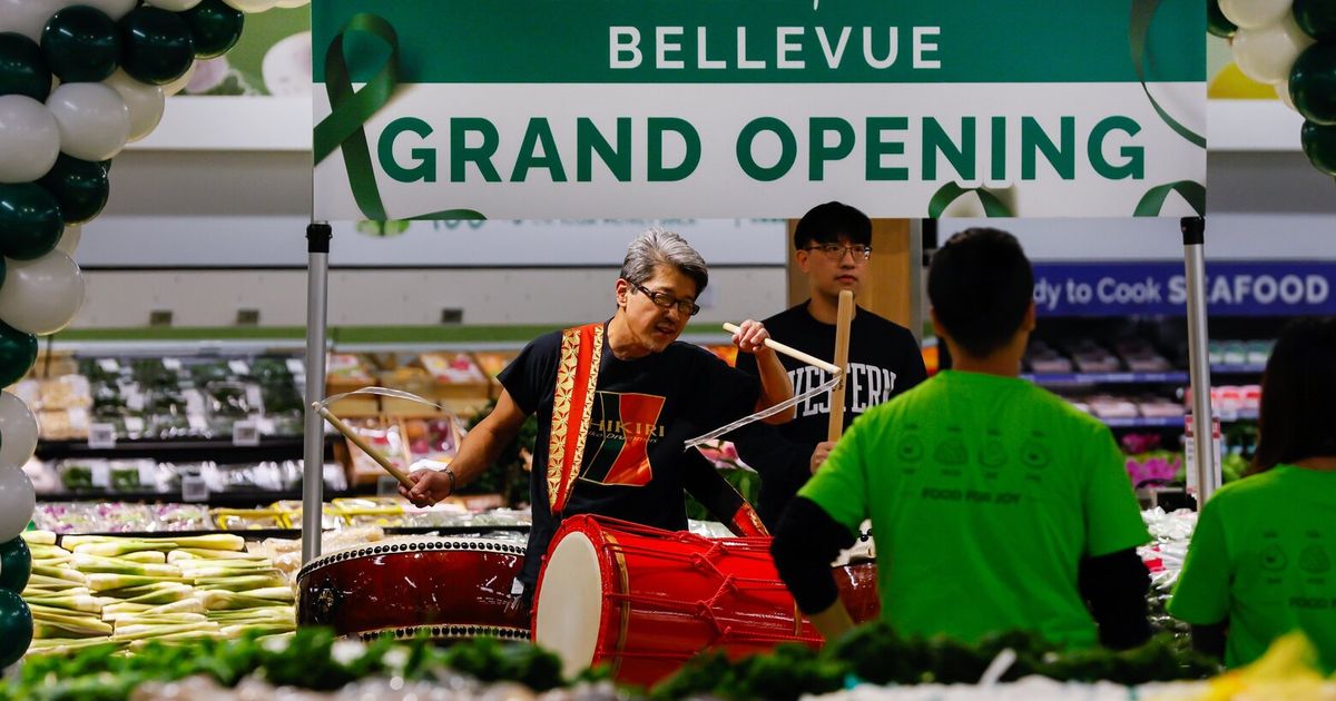 New Lynnwood T&T Supermarket will open next month | The Seattle Times