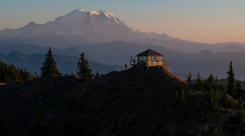 Who are WA’s few remaining fire lookouts? We climb mountains to meet ...